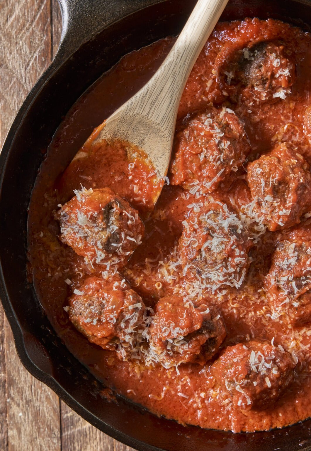 Cast Iron Meatballs - Easy Meatball Recipe