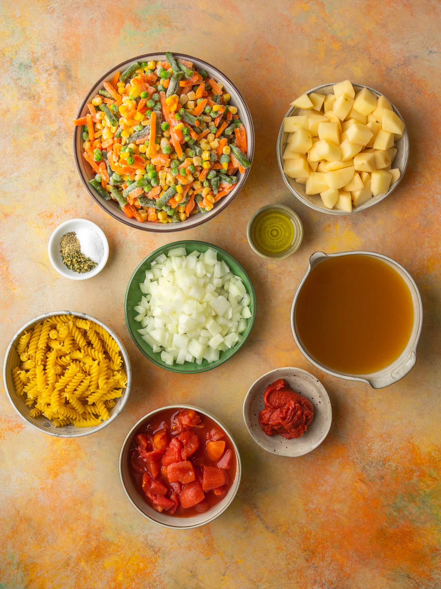 Classic Vegetable Soup (Progresso Copycat) - Vegetable Noodle Soup