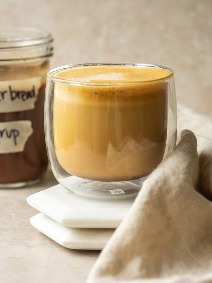 Gingerbread Syrup for a Homemade Starbucks Gingerbread Latte