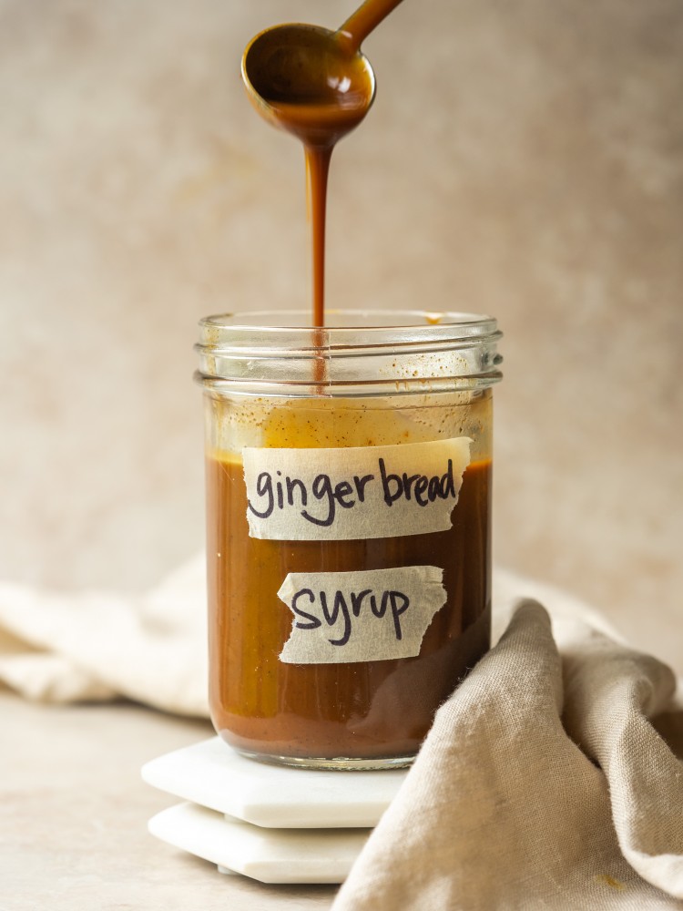 Gingerbread Syrup for a Homemade Starbucks Gingerbread Latte