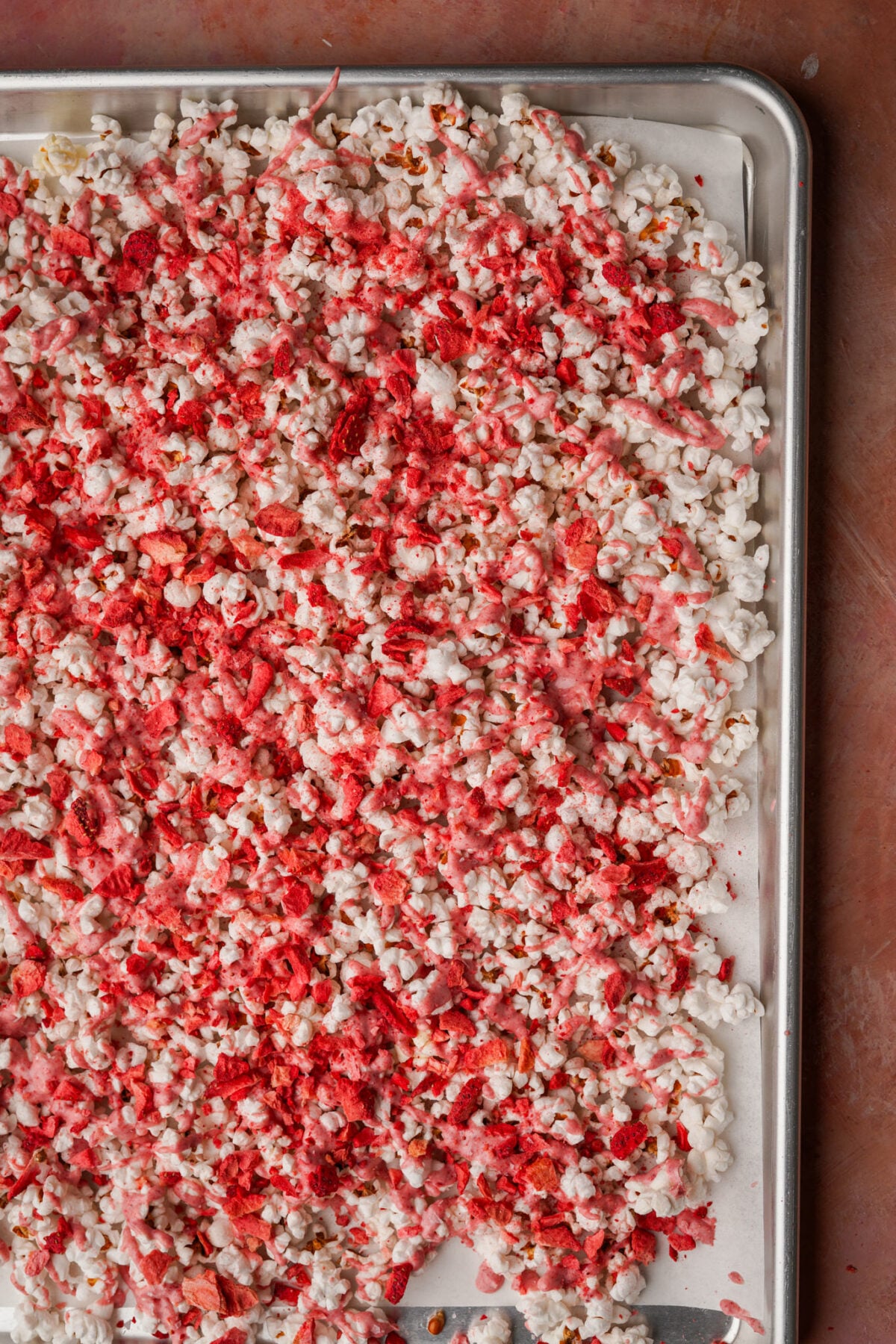 Sweet and Salty Strawberry Popcorn - Easy Stove Top Popcorn