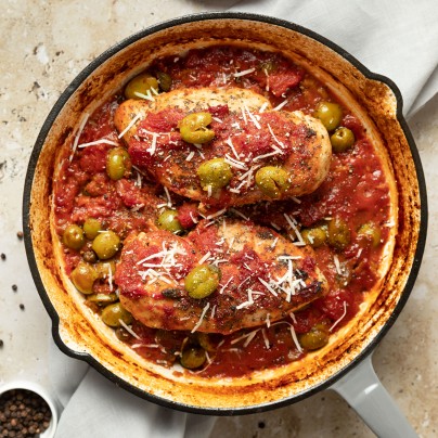 Easy Chicken Puttanesca Recipe - Simple Puttanesca Sauce