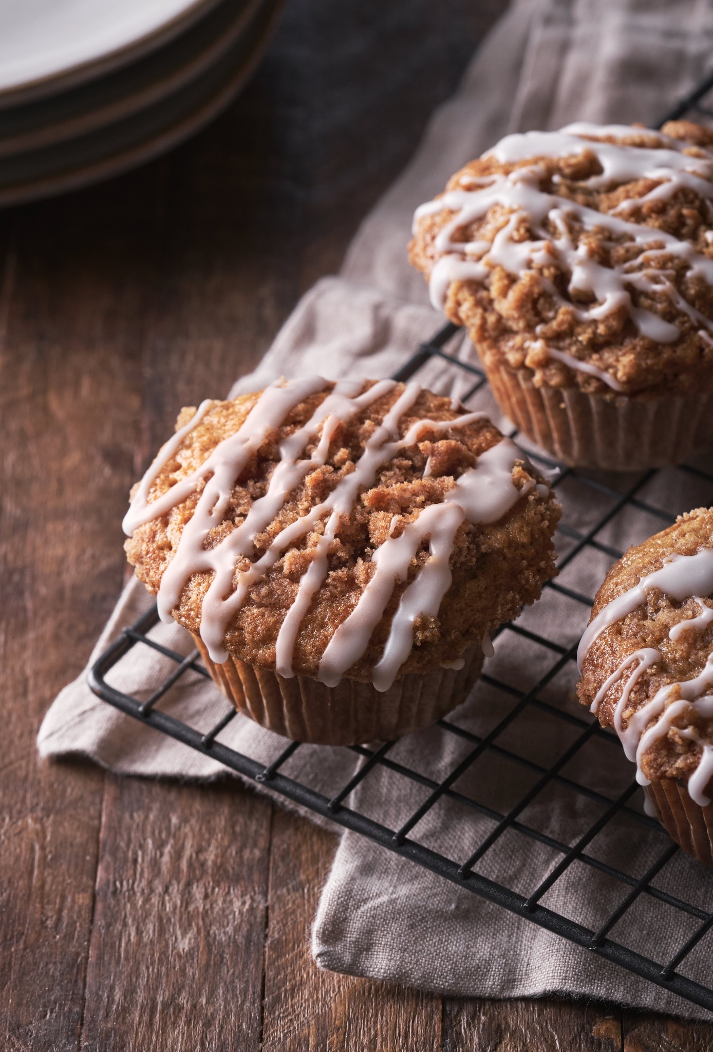 Coffee Cake Muffins - Cinnamon Muffins with a Crumb Topping