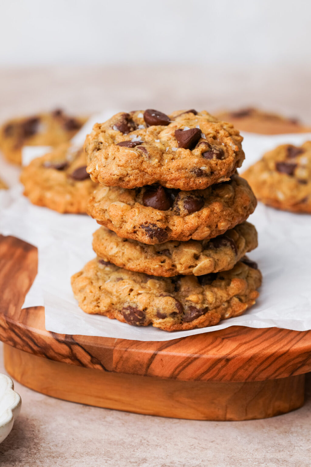 Oatmeal Chocolate Chip Cookie Recipe - Crispy, Soft and Chewy