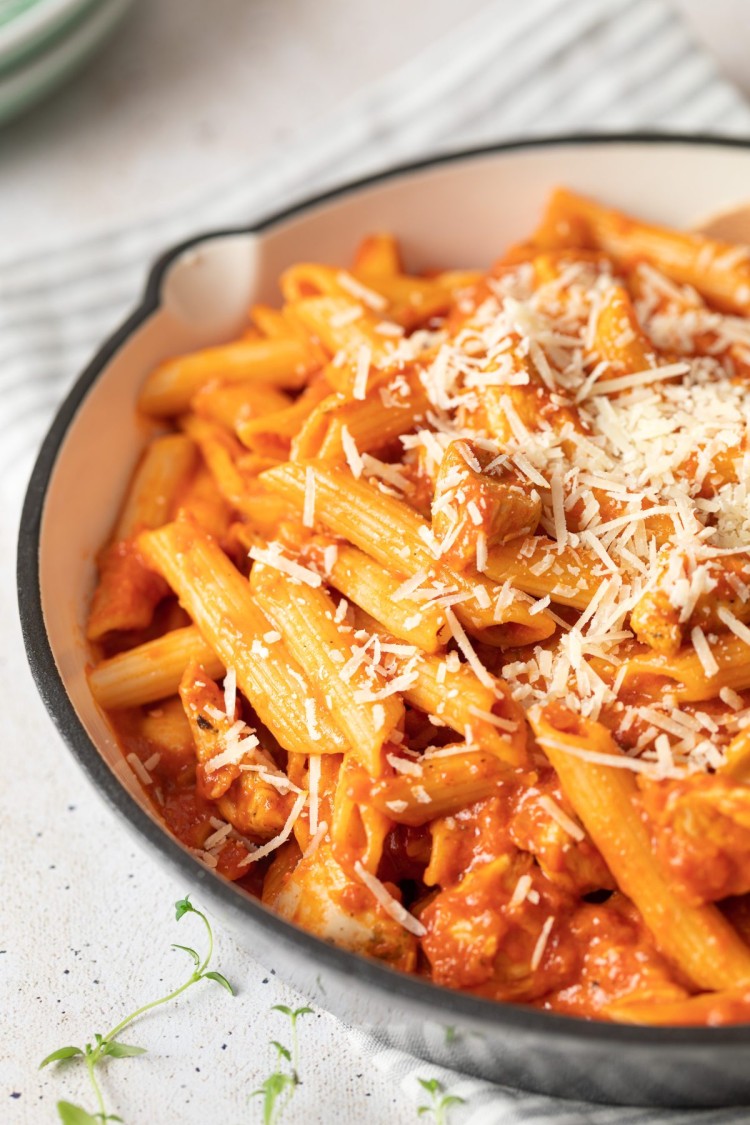 Penne Alla Vodka with Chicken - Homemade Vodka Sauce