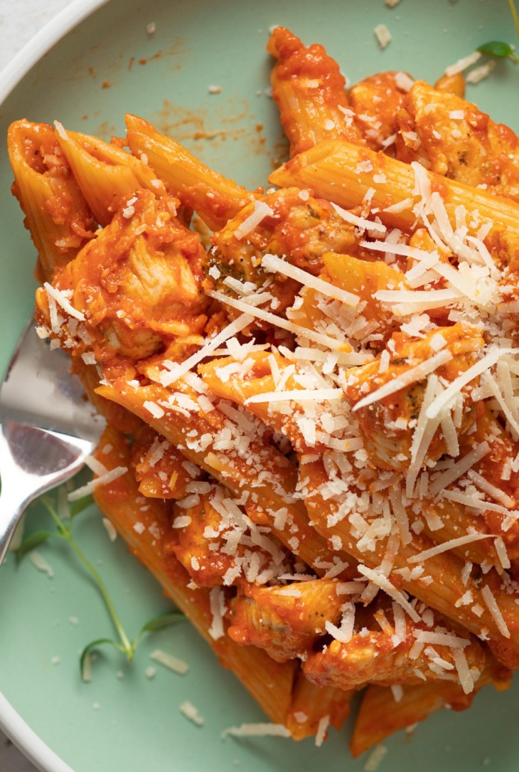 Penne Alla Vodka with Chicken - Homemade Vodka Sauce
