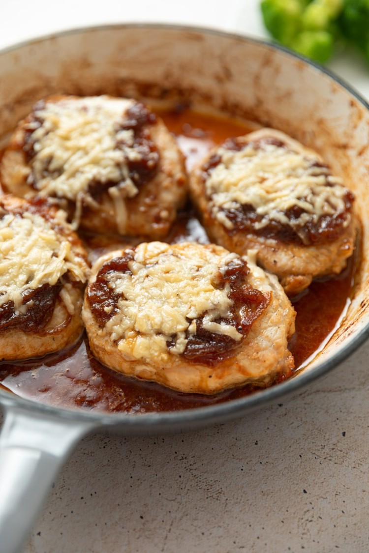French Onion Pork Chops Recipe - French Onion Soup Pork