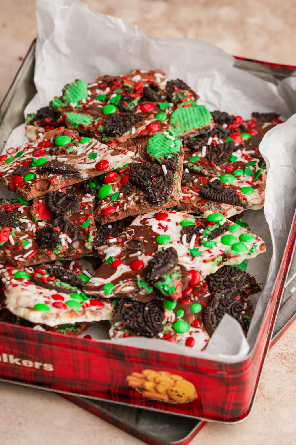 Oreo Christmas Bark - Christmas Bark Recipe