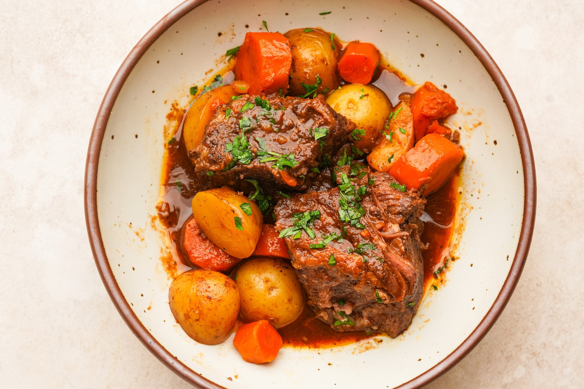 Slow Cooker Short Ribs - Crockpot Short Ribs
